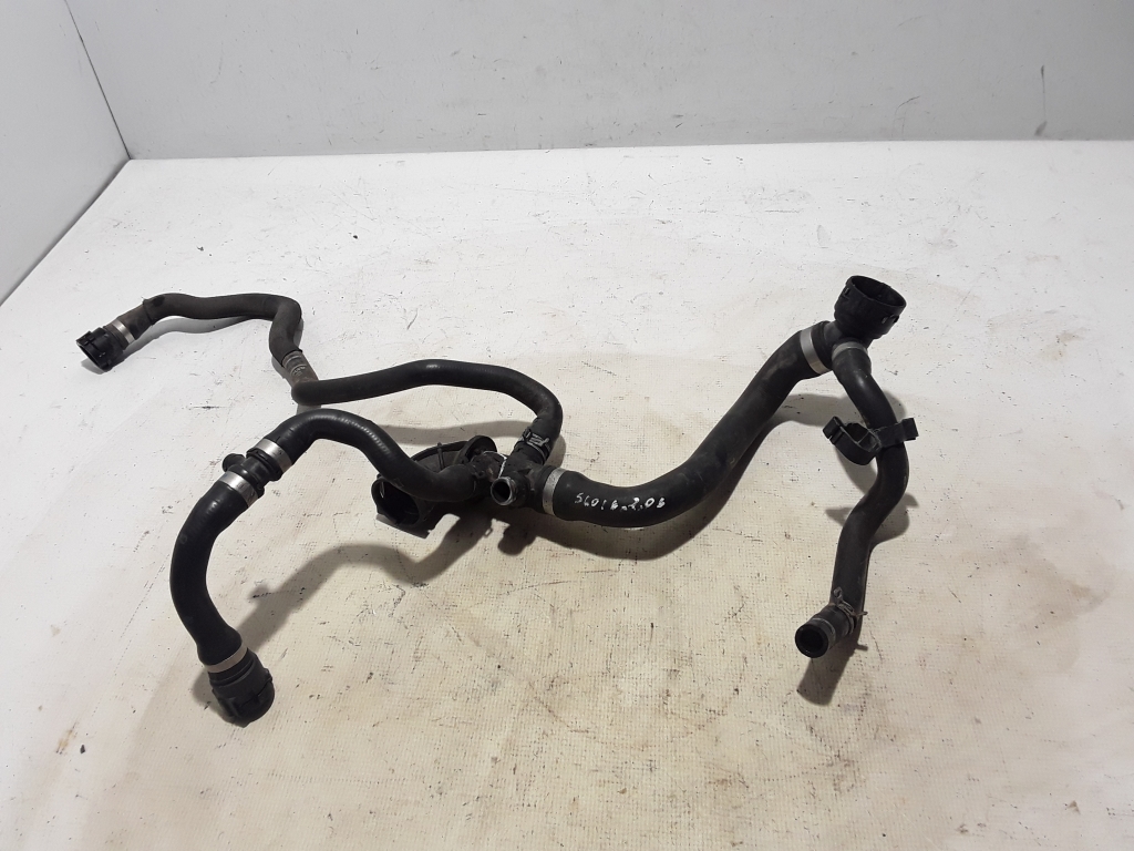 Used VOLVO S60 Cooling radiator hose 31319215