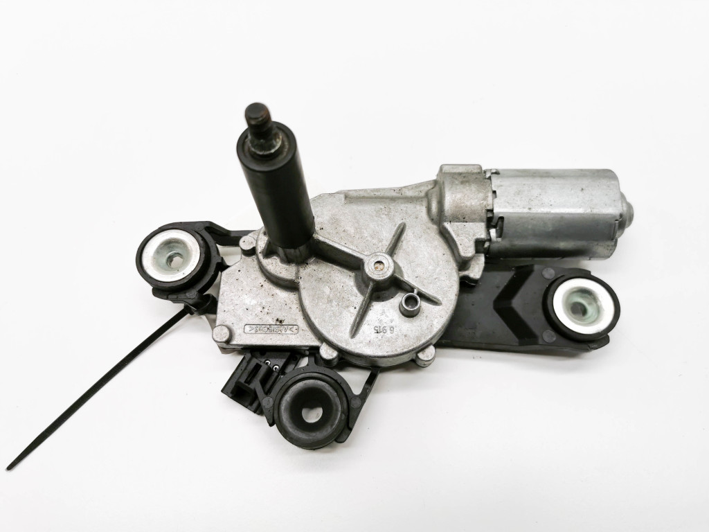 Used VOLVO V40 Rear wiper motor 31294492