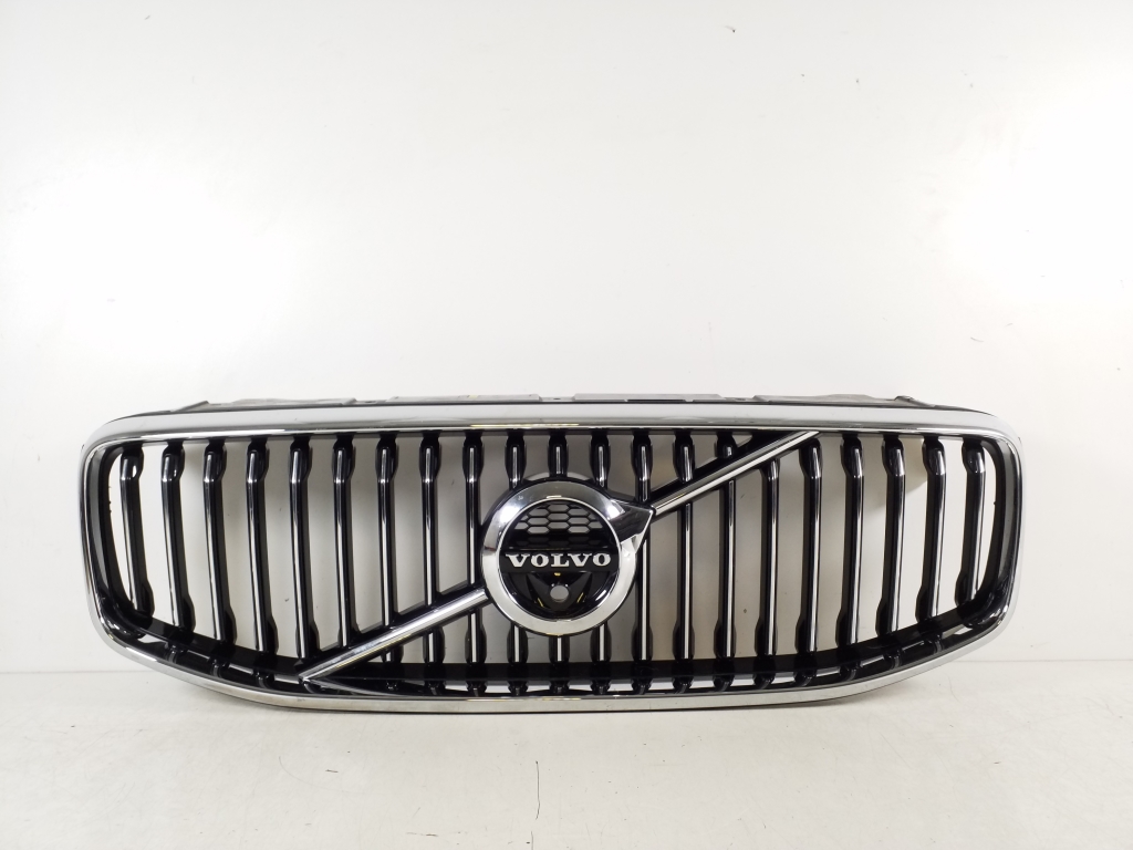 Used VOLVO XC60 Front grille 31457608