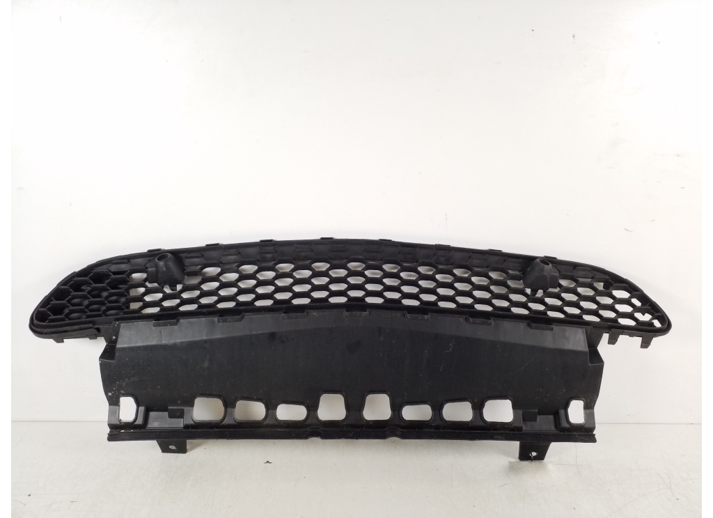 Used Mercedes Benz GLE-Class Front bumper lower grille A1678857303