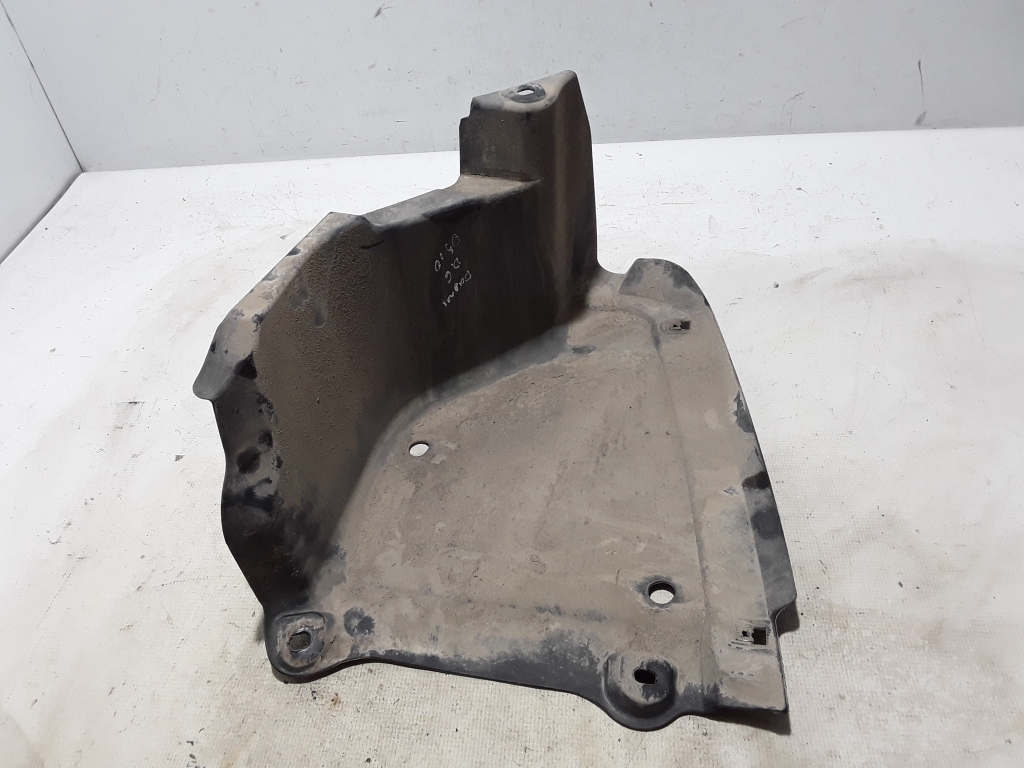 Used AUDI Q5 Bottom protection 8R0825219B