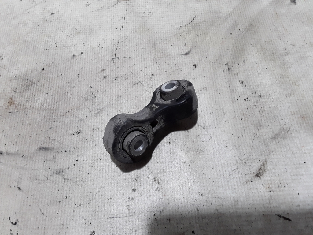 Used AUDI Q5 Rear stabilizer link 8K0505465E