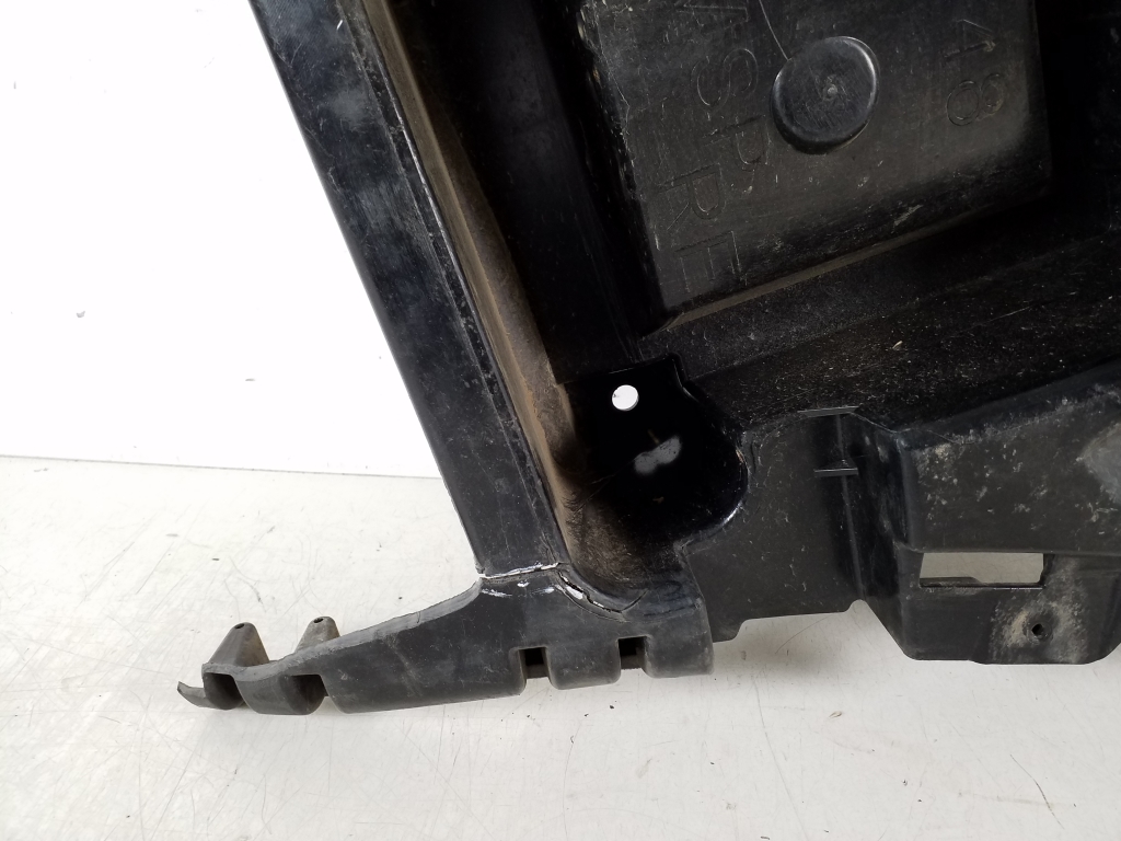 Used BMW X1 Rear bumper bracket 51128059876