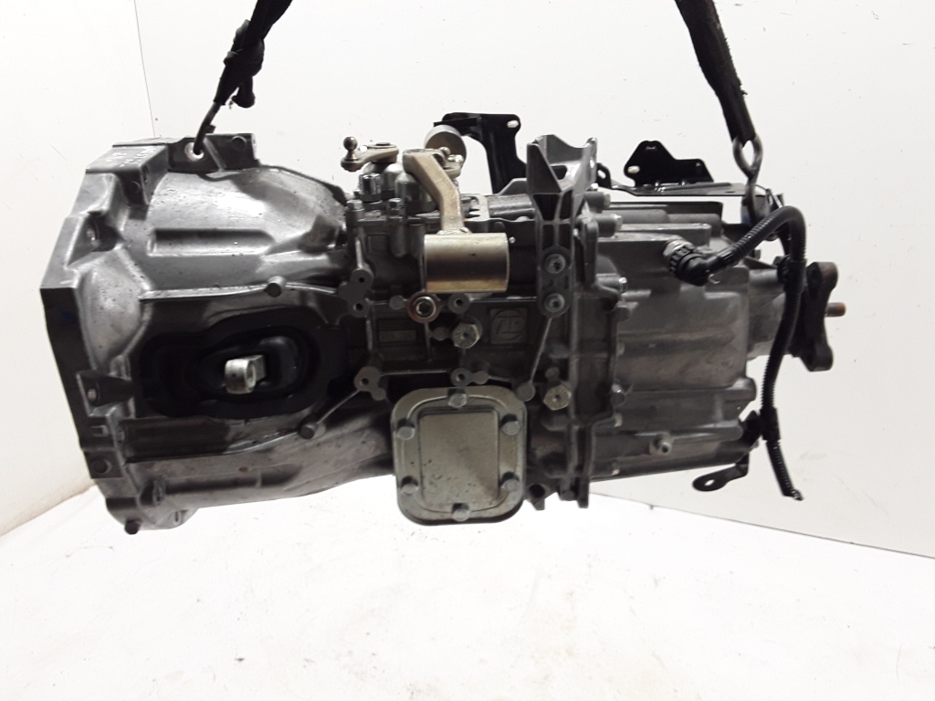 Used RENAULT Master Gearbox ZF4006