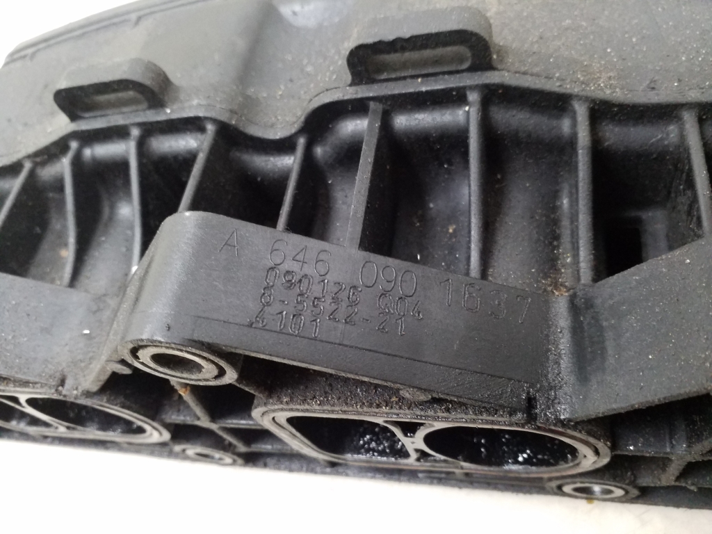Used Mercedes Benz Sprinter Intake manifold A6460901637