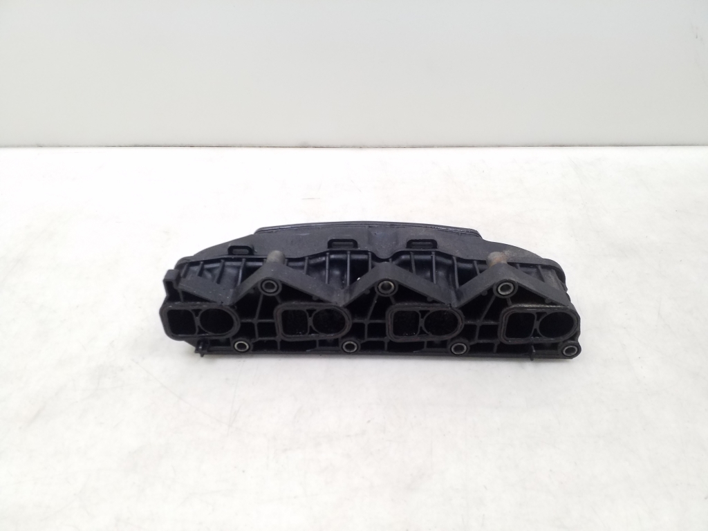 Used Mercedes Benz Sprinter Intake manifold A6460901637