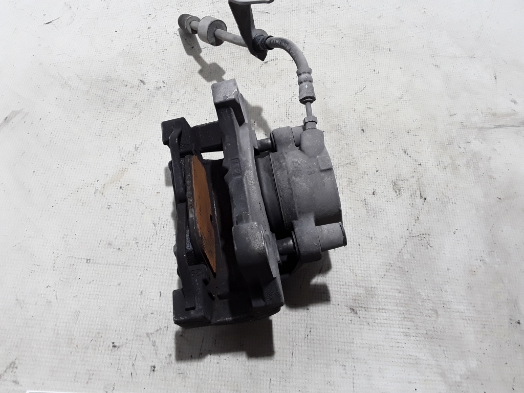 Naudotas VOLVO XC60 Priekinis stabdžių suportas 31381551