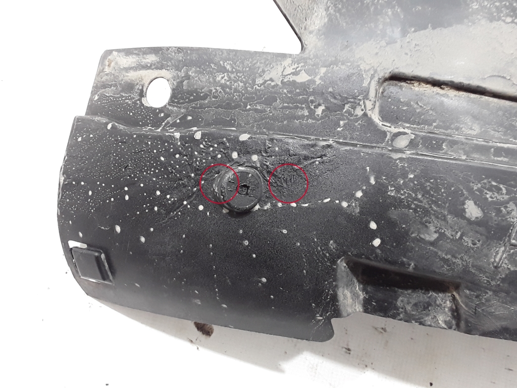 Used RENAULT Trafic Rear part of the front fender 638438990R