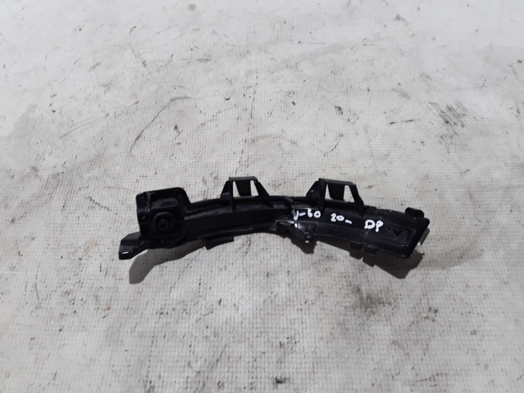 Used VOLVO V60 Side mirror turn signal 31498602