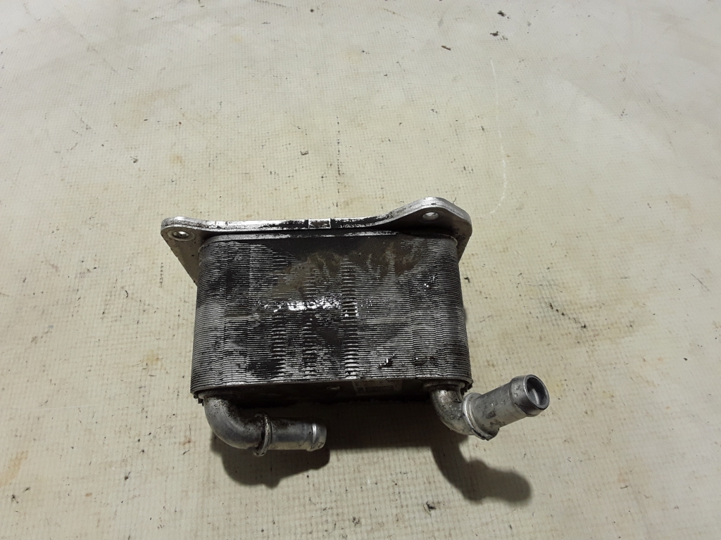 Used VOLVO XC60 Oil cooler 32252283