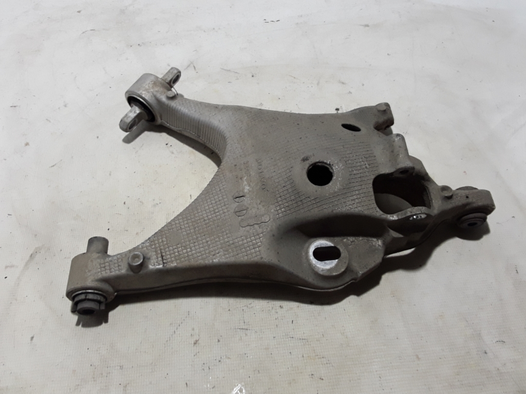 Used VOLVO XC60 Rear lever 32292413
