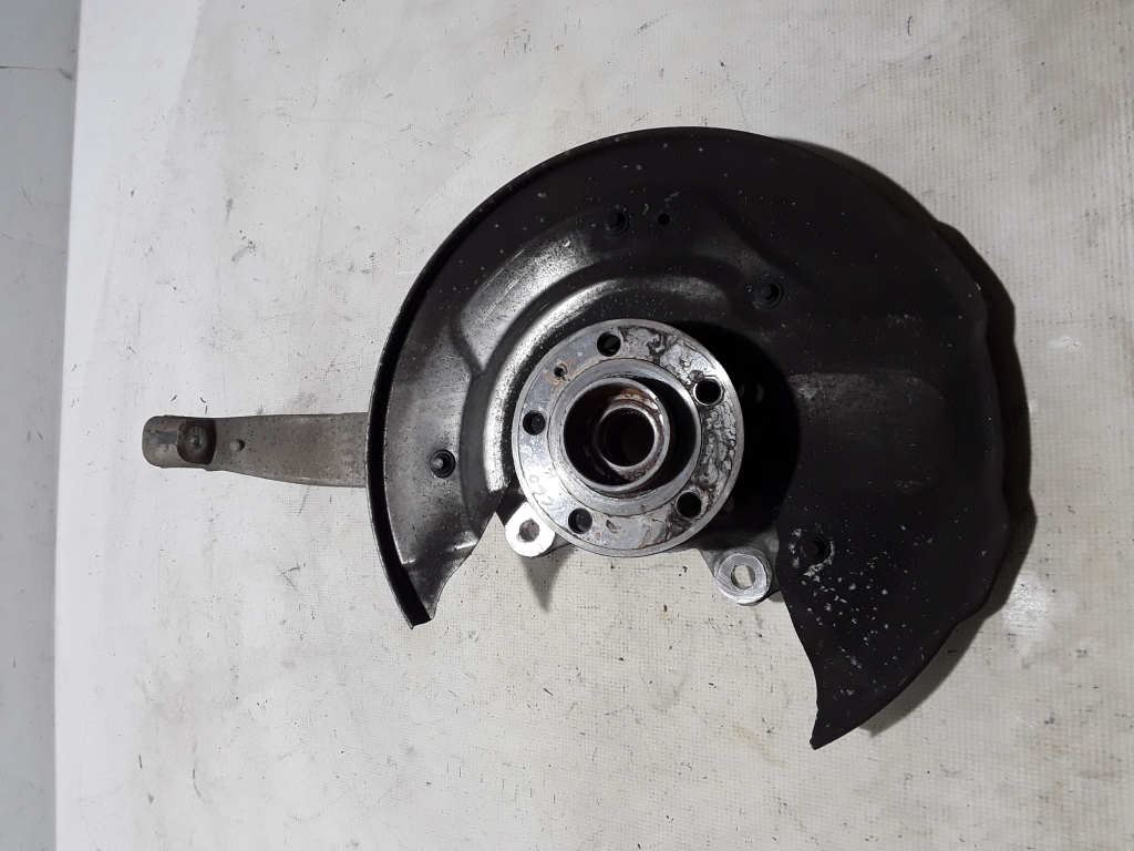 Used VOLVO XC60 Hub front 32298139
