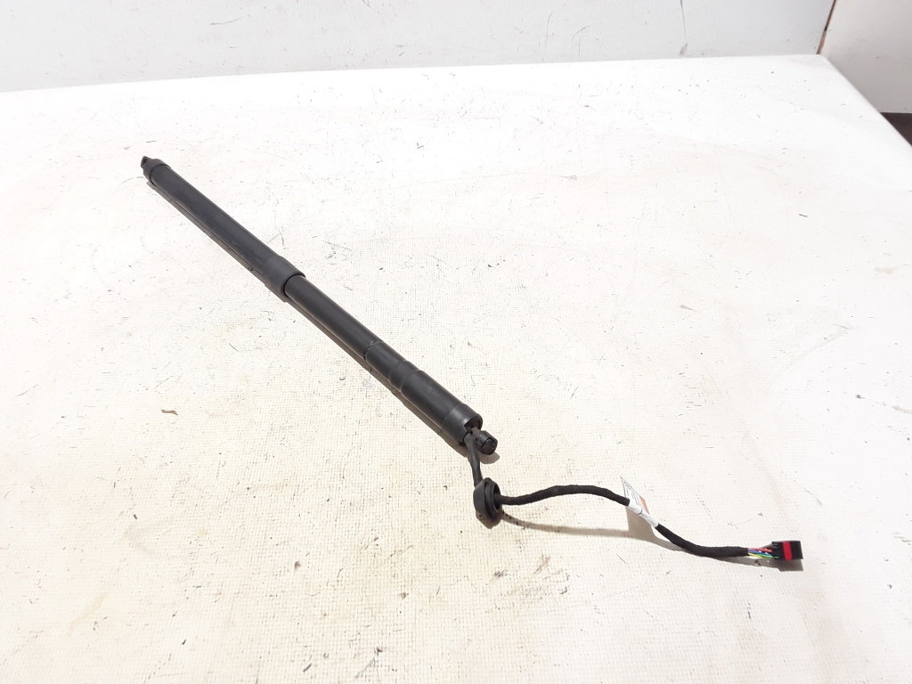Used VOLVO XC60 Trunk lid shock absorber 32298196