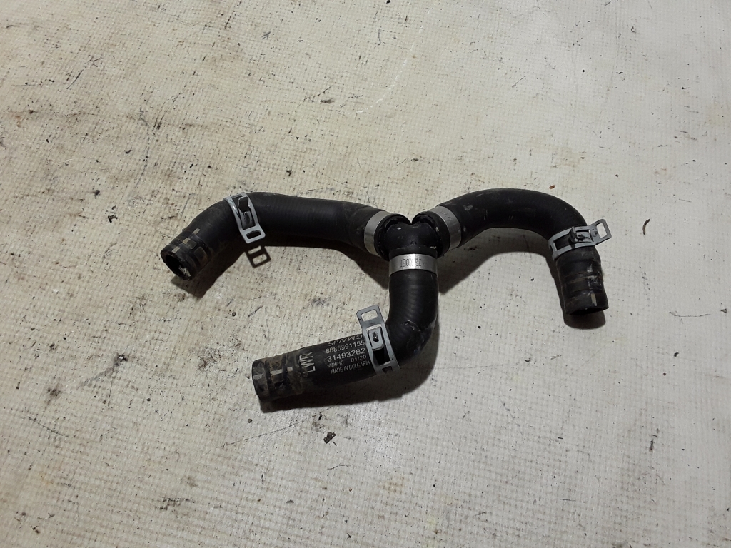 Used VOLVO XC60 Cooling radiator hose 31493282
