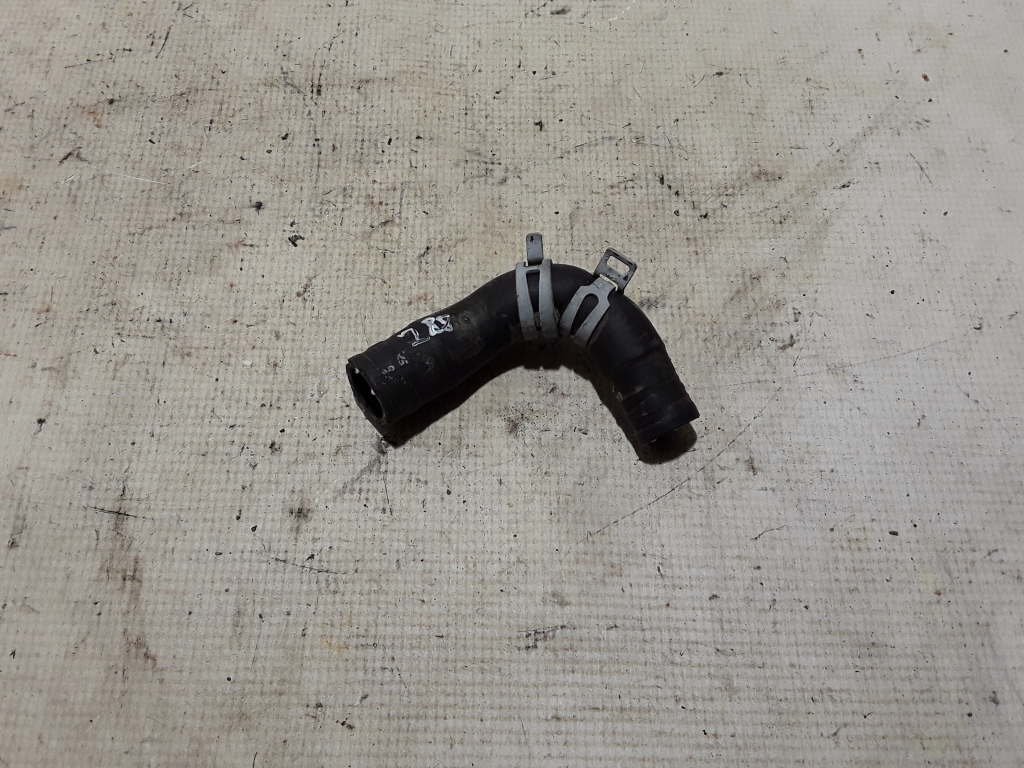 Naudotas VOLVO XC60 Aušinimo radiatoriaus žarna 31493288