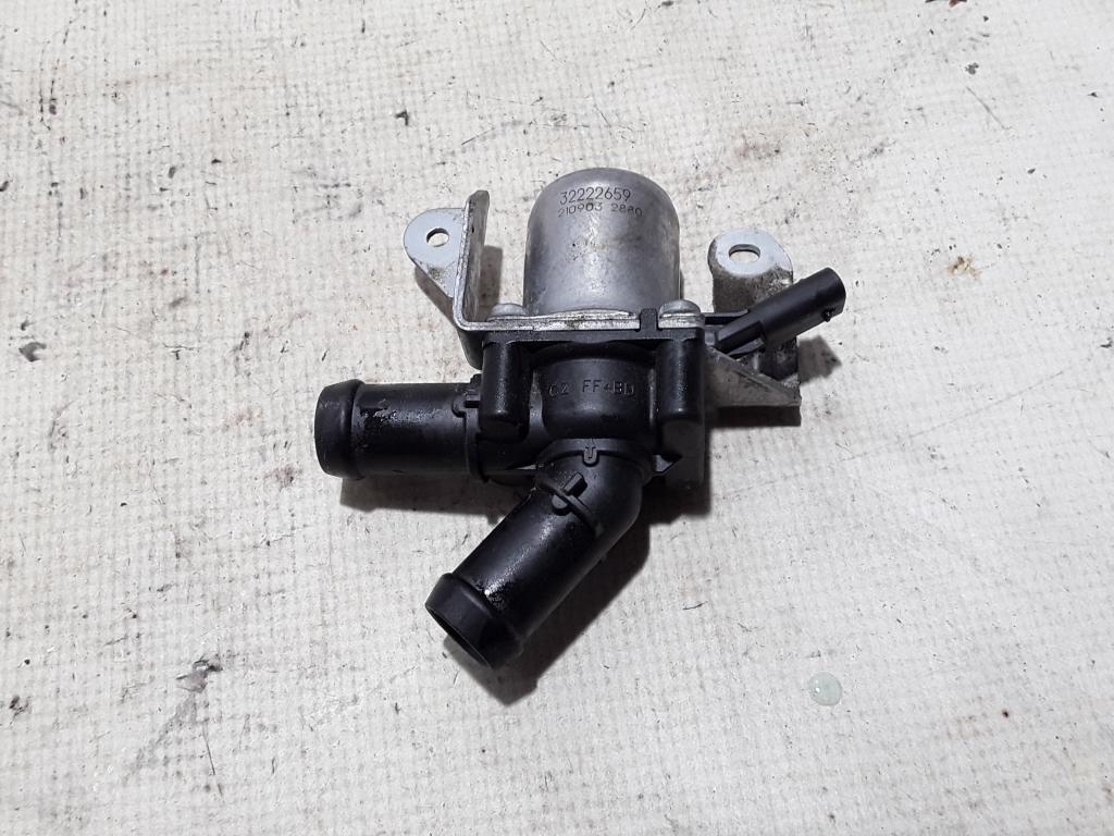 Used VOLVO XC60 Circulation pump 32222659
