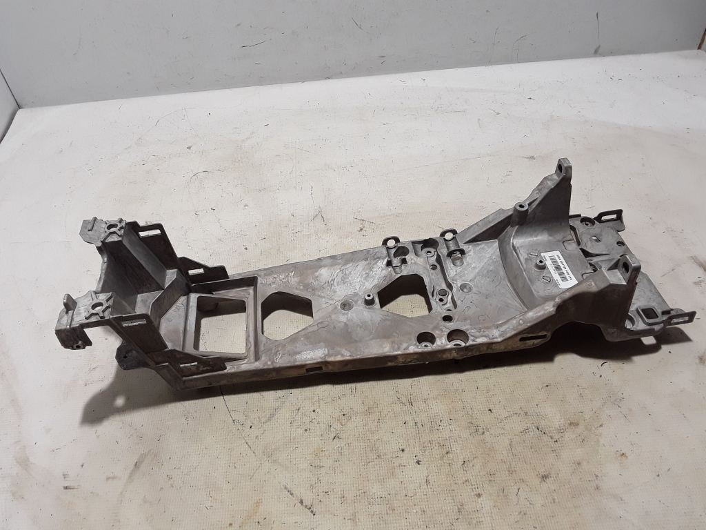 Naudotas VOLVO XC60 Salono konsolės kita detalė 31417518
