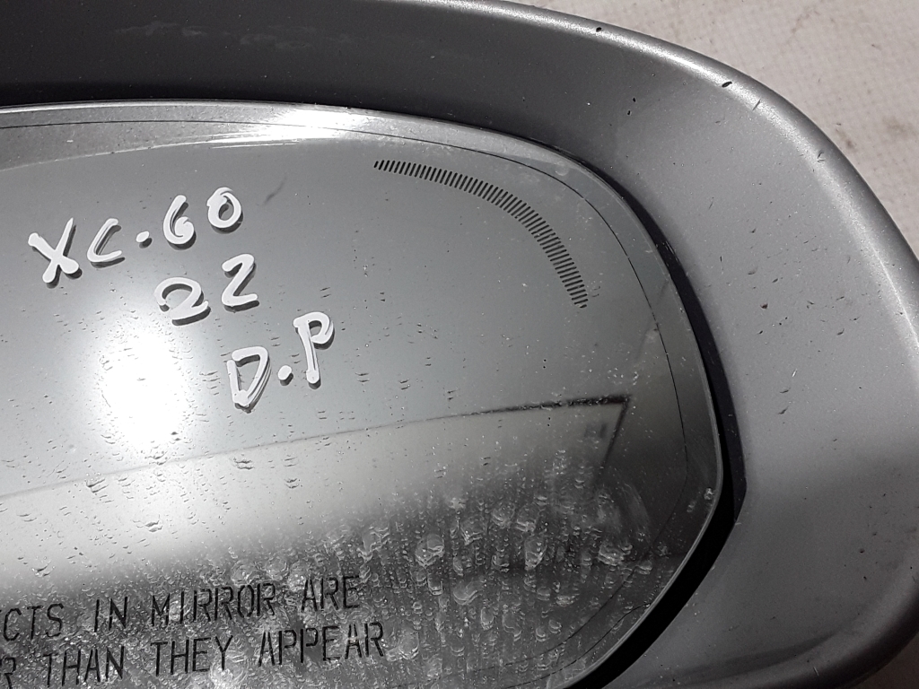 Used VOLVO XC60 Side mirror and its details 31424834