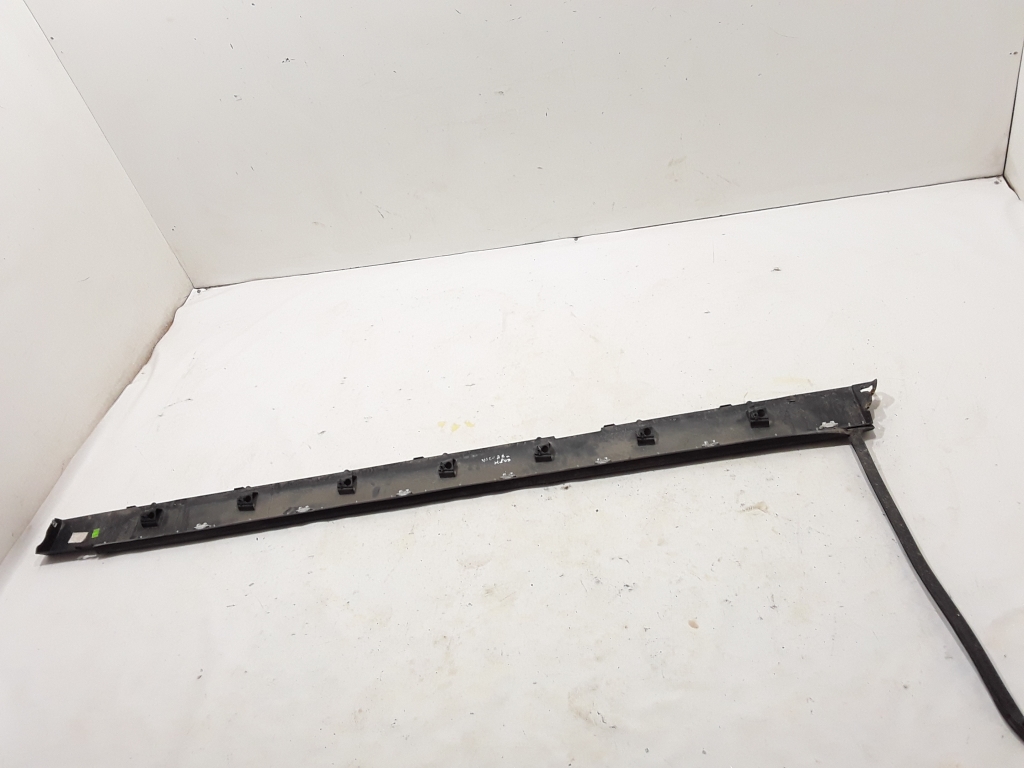 Naudotas VOLVO XC60 Išorinė slenksčio apdaila 31420622