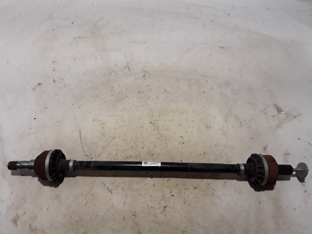 Used VOLVO XC60 Rear axle and its details 32336183