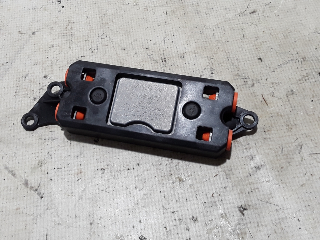 Used VOLVO XC60 Other part of the boot lid 31663477