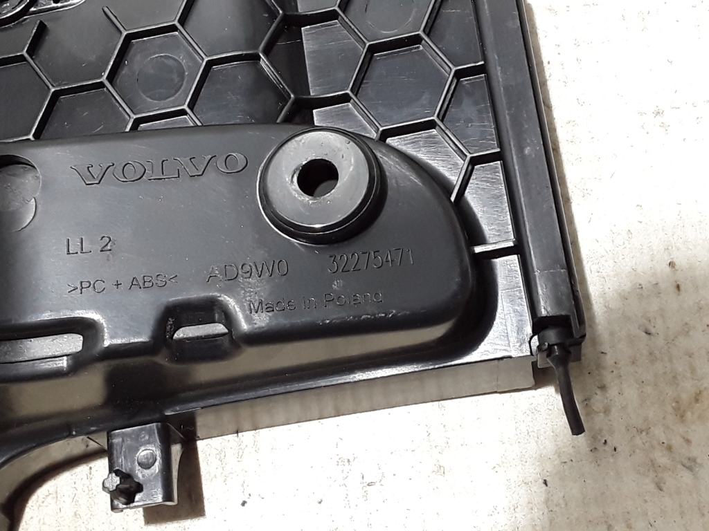 Used VOLVO XC60 Ashtray front 32275471