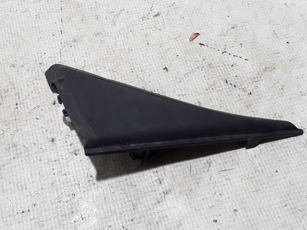 Used VOLVO XC60 Exterior sill trim 31497234