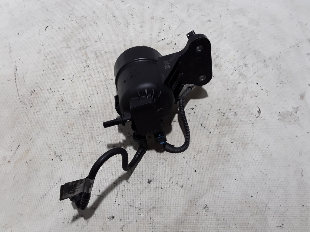 Used RENAULT Clio Fuel filter and its parts 164009757R