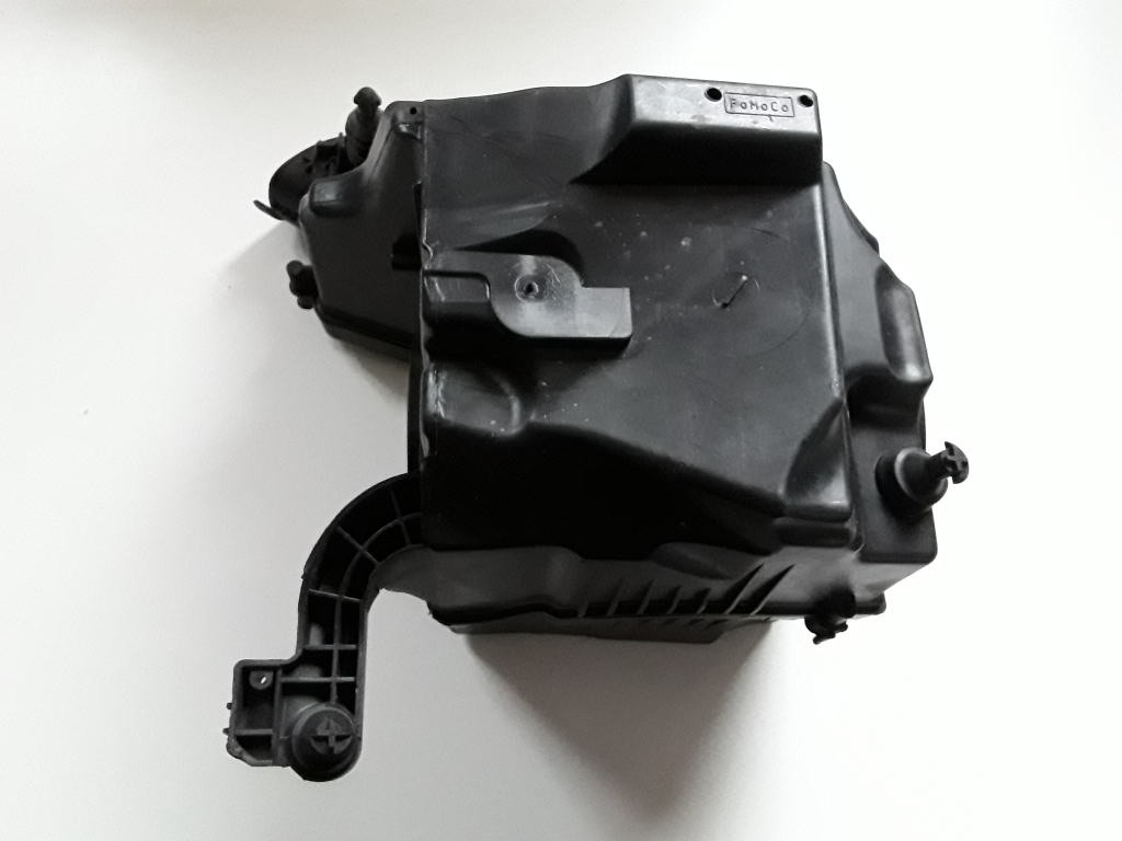 Used Ford Kuga Air filter housing CV619600DC