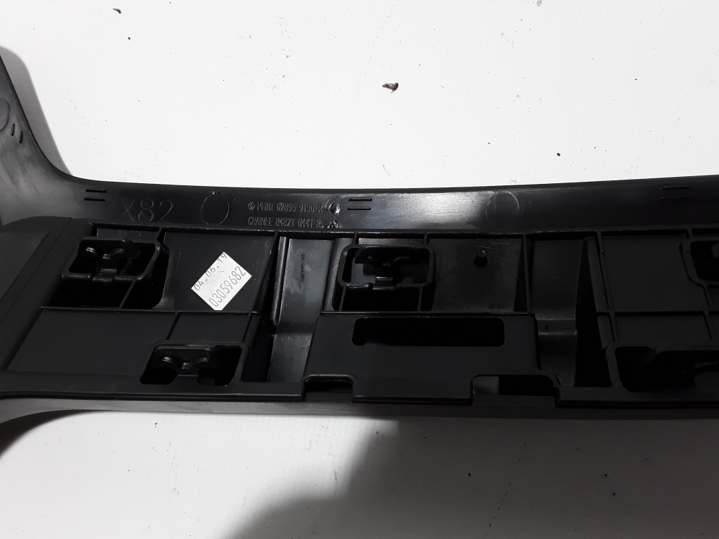 Used RENAULT Trafic Front grille 848216441R