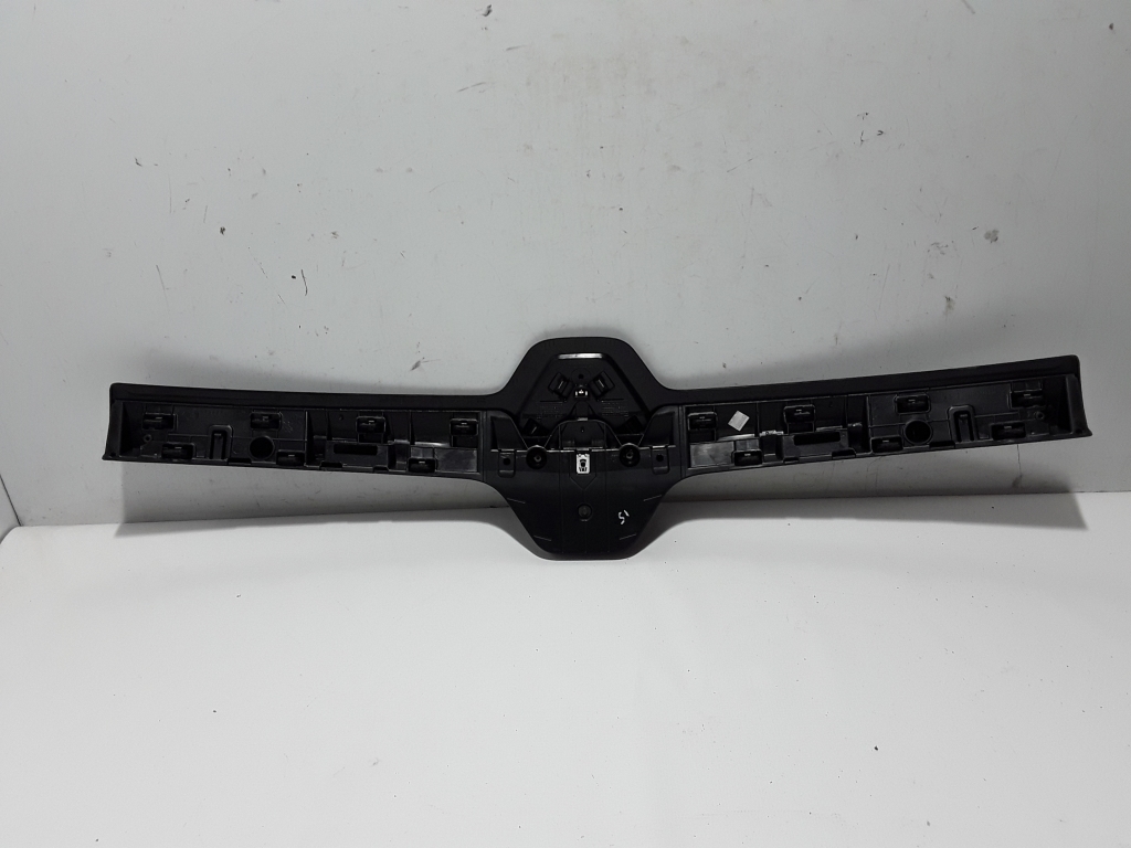 Used RENAULT Trafic Front grille 848216441R