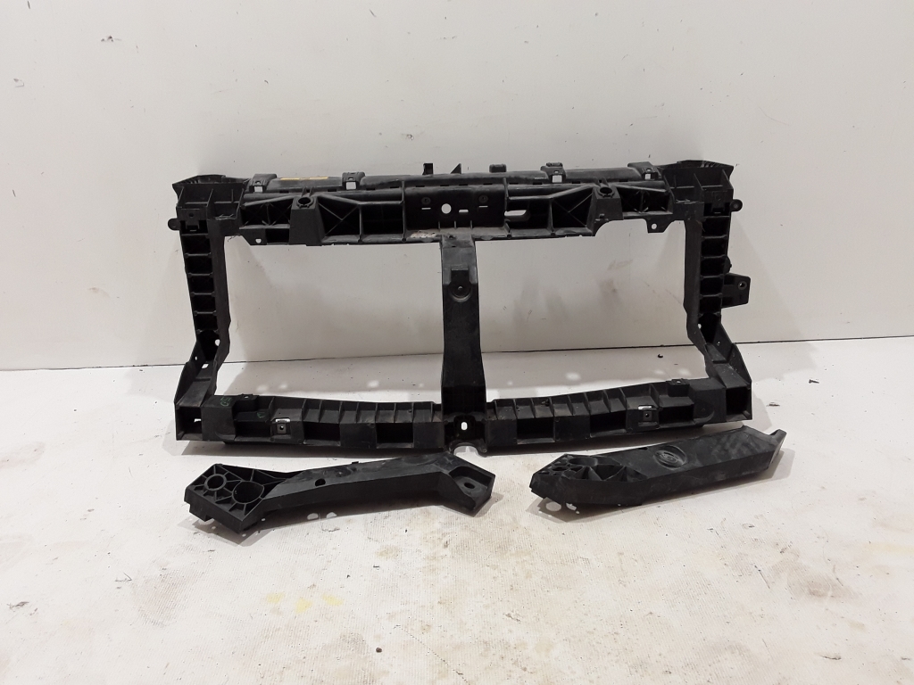Used RENAULT Trafic Front frame and its details (TV) 625001299R