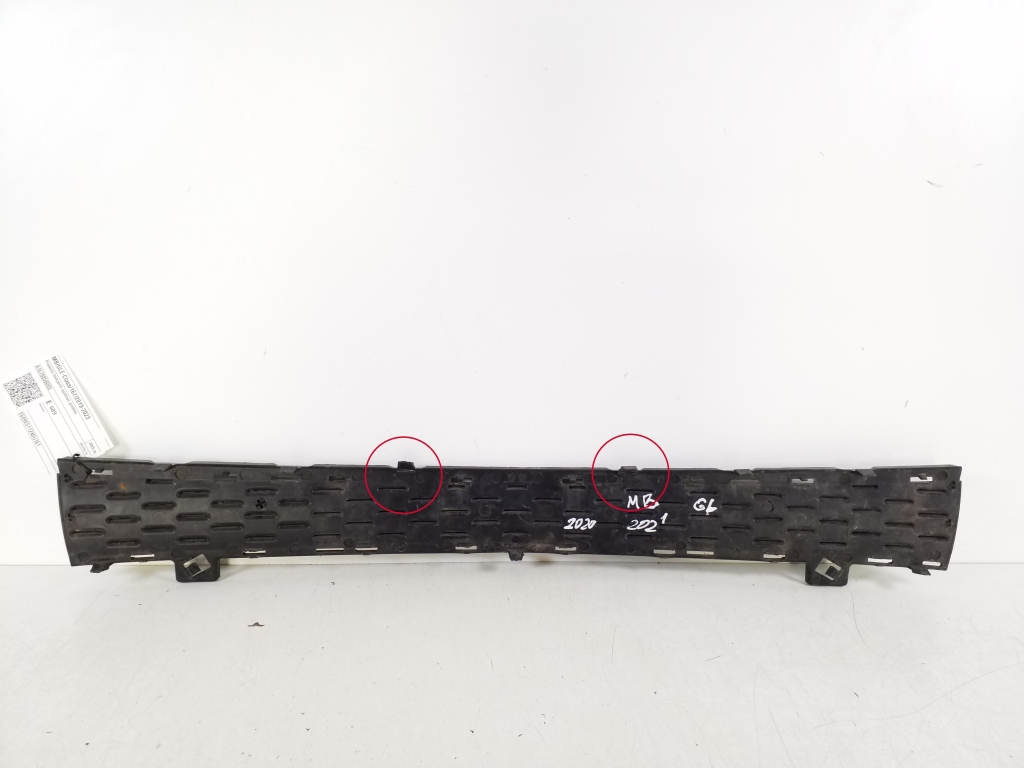 Naudotas Mercedes Benz GLE-Class Priekinio bamperio apatines groteles ...