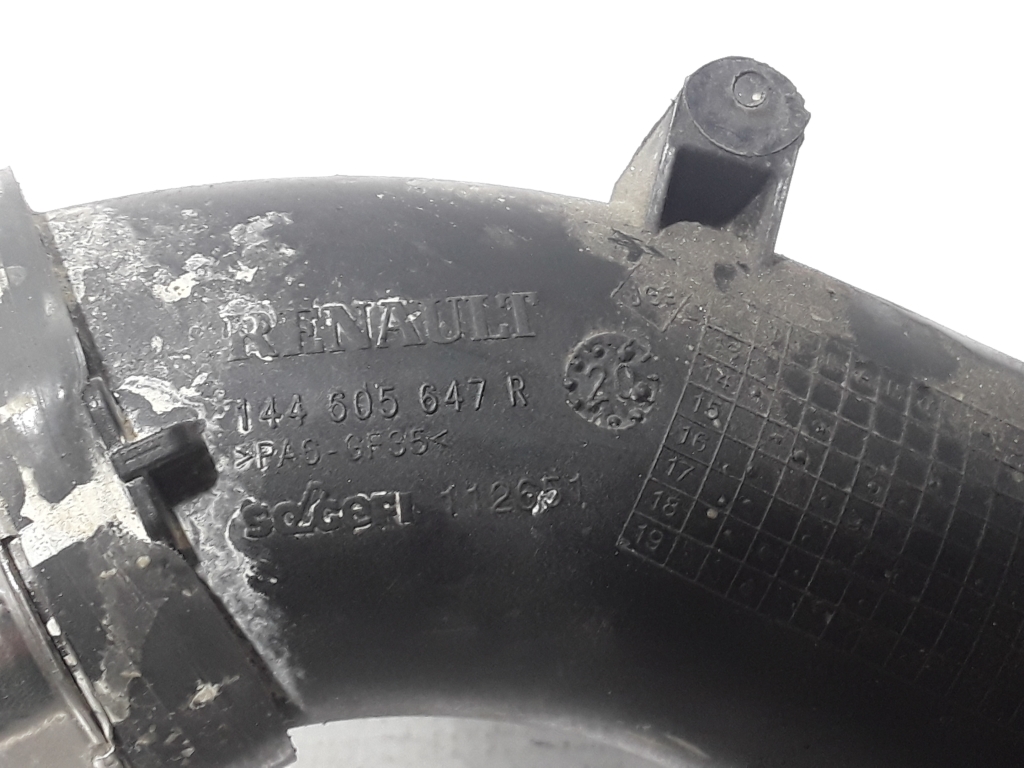 Used RENAULT Master Intercooler hose 144605647R