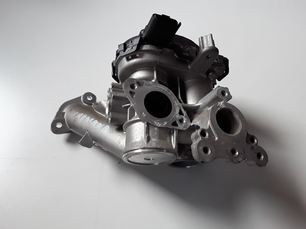 Used Opel Crossland X EGR valve 9807369980