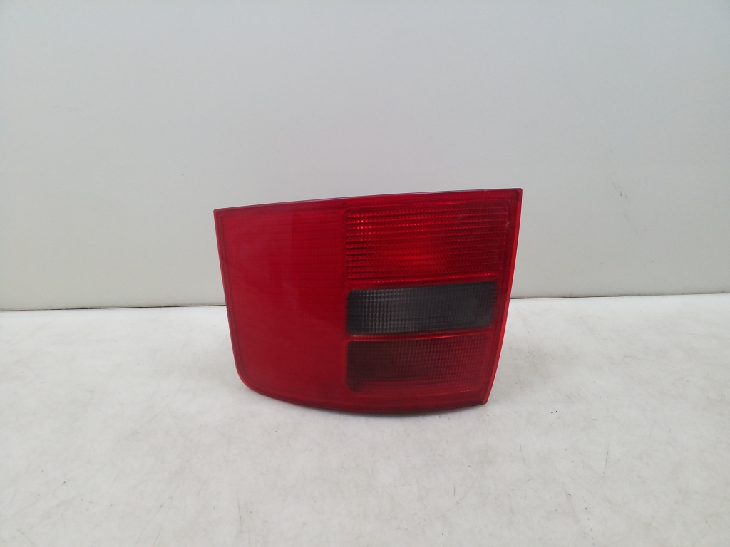 Used AUDI A6 Rear corner lamp 4B9945096D