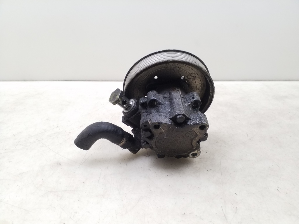 Used AUDI A6 Power steering pump 4B0145155R
