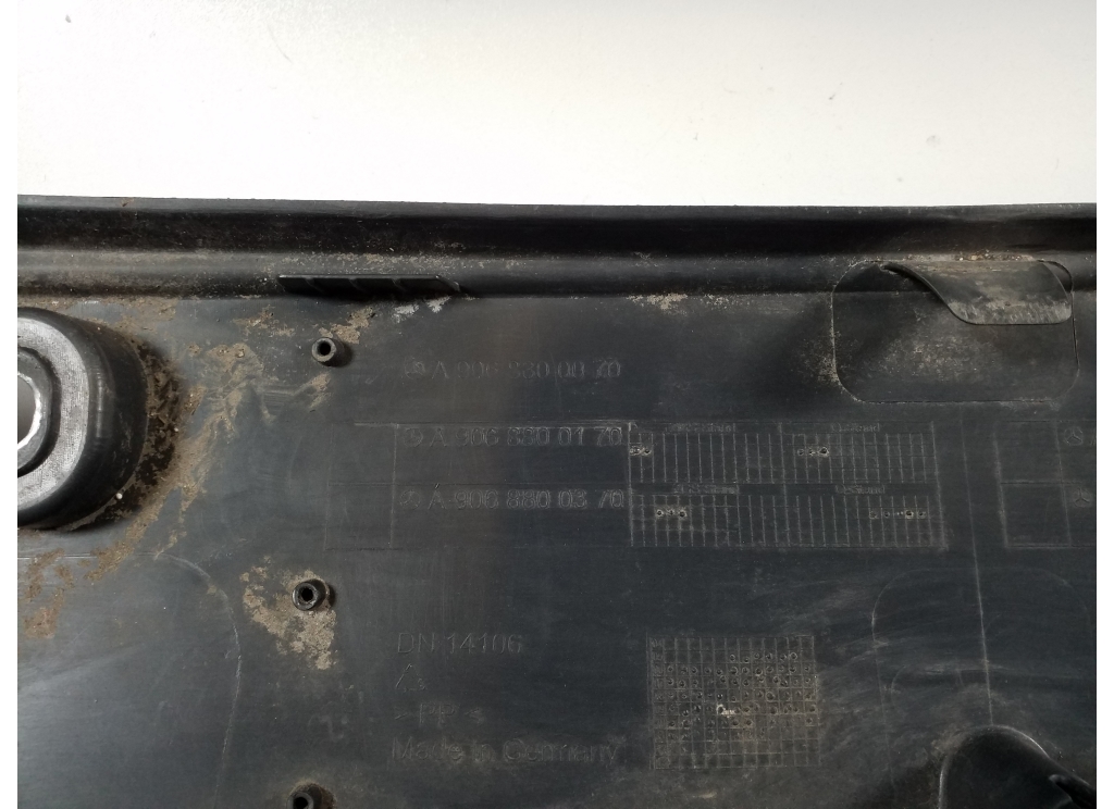 Used Mercedes Benz Sprinter Front bumper A9068800070