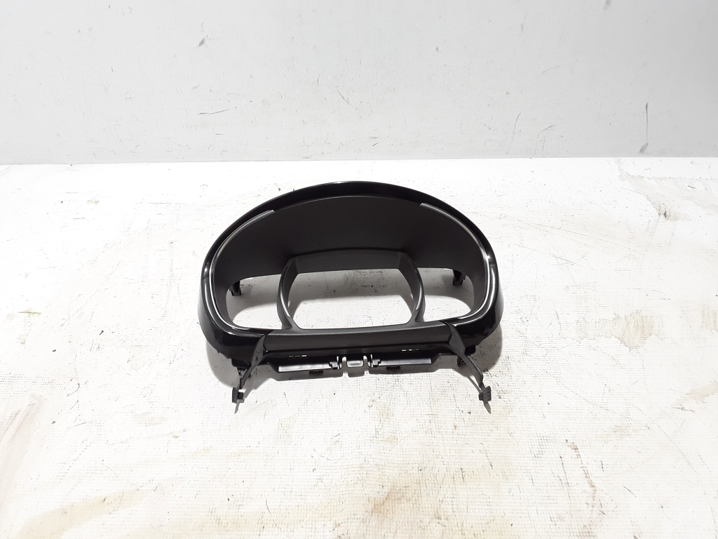 Used RENAULT Espace Dashboard trim 682402620R