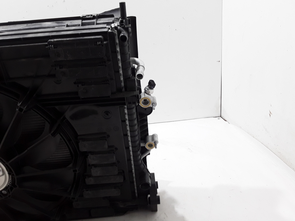 Used VOLVO XC90 Radiator set and its details