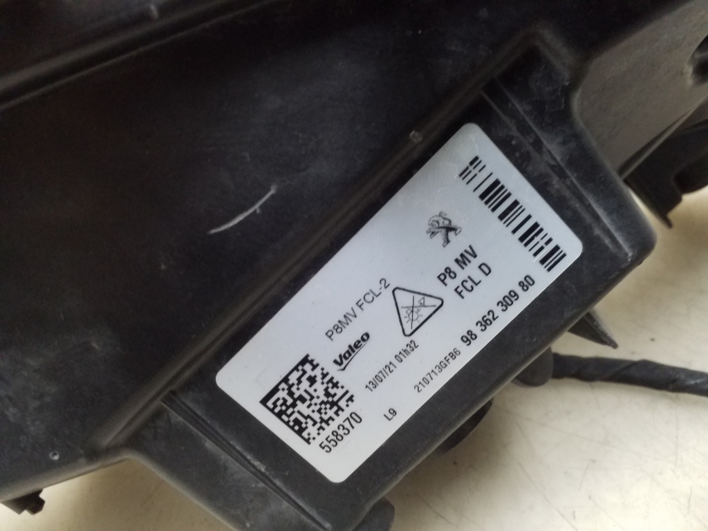 Used Peugeot 3008 Front daylight 9836230980