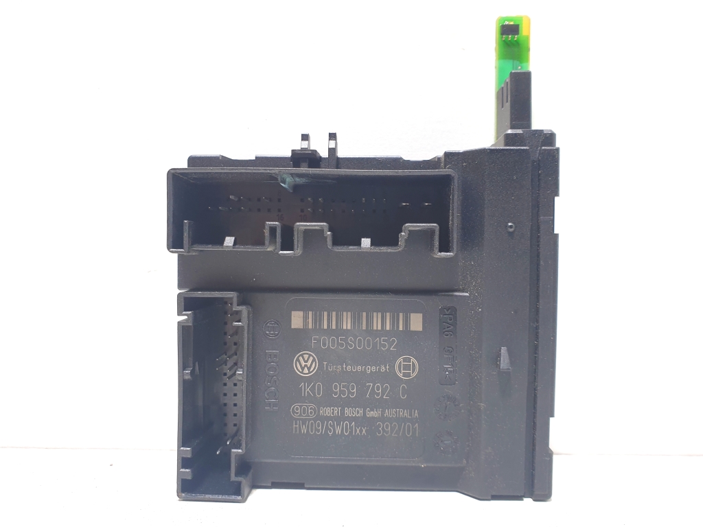 Used Volkswagen Golf Relay 1KO 959 792 C