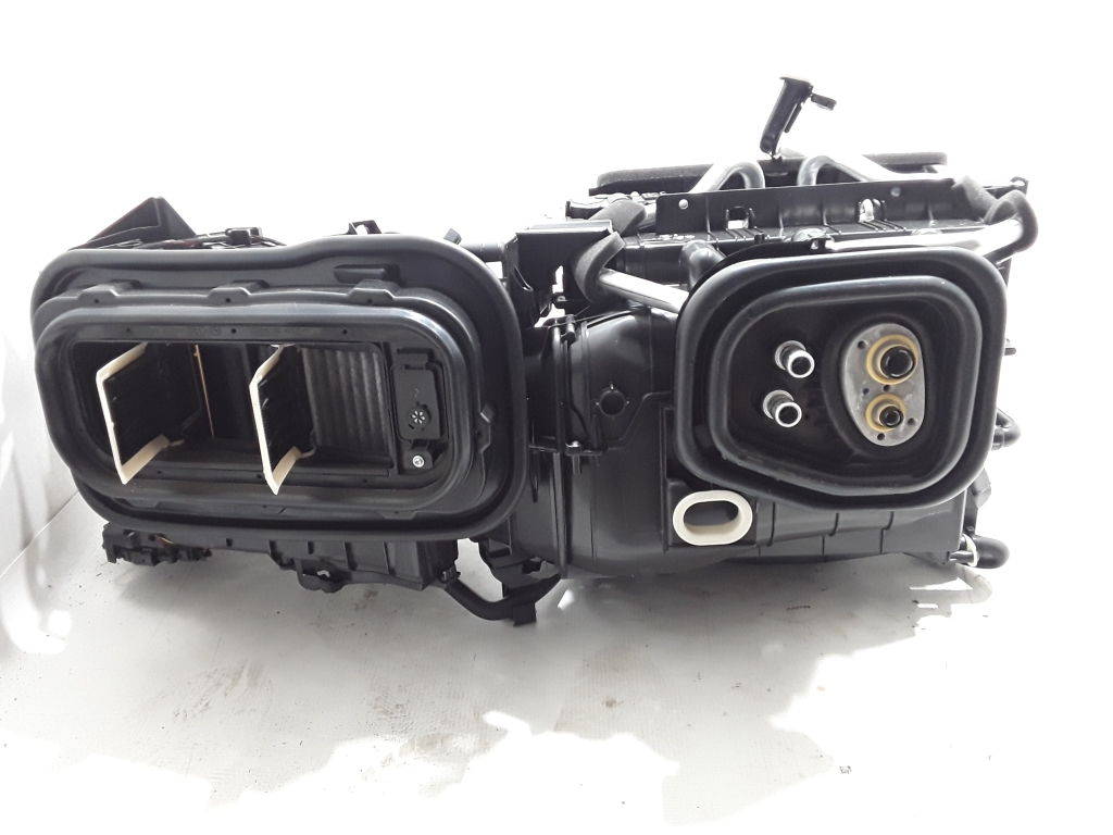 Naudotas VOLVO XC90 Salono pečius ir jo detalės 32226261