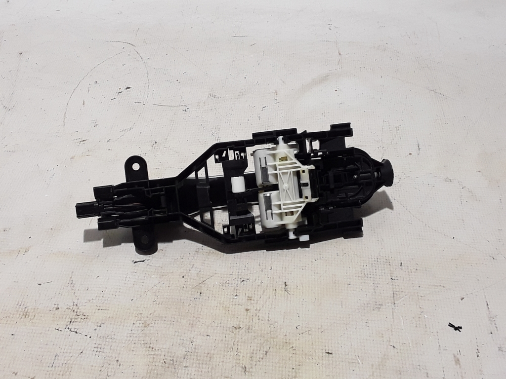 Used VOLVO XC90 Front door external opening handle and its details