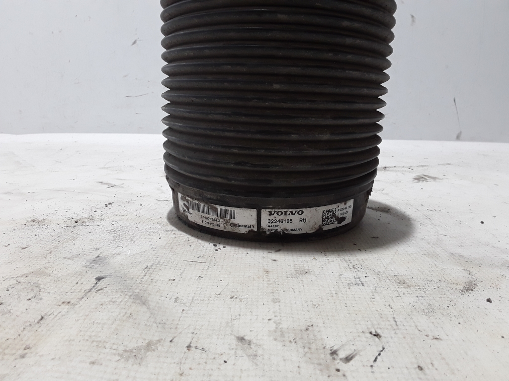 Used VOLVO XC90 Rear axle airbag 32246195