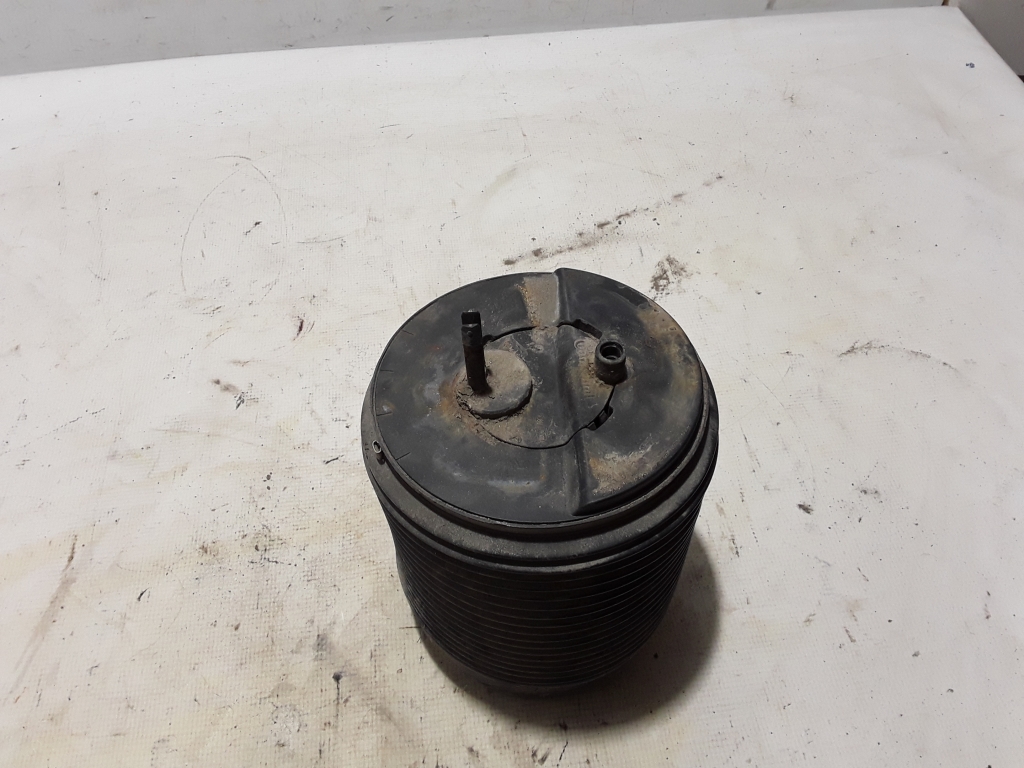 Used VOLVO XC90 Rear axle airbag 32246195