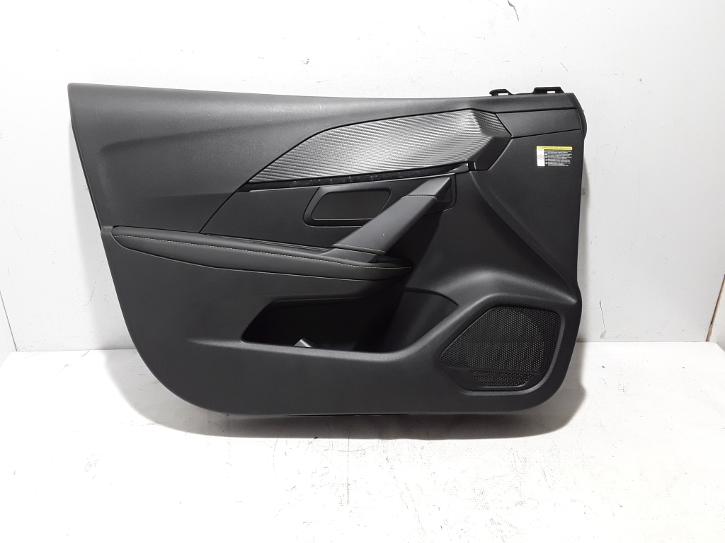 Naudotas Peugeot 208 Priekinių durų apmušimas 9829787680