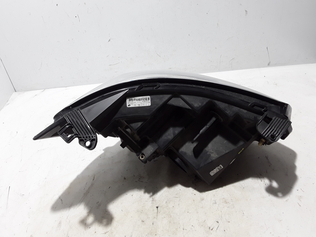 Used RENAULT Master Headlights 260607867R