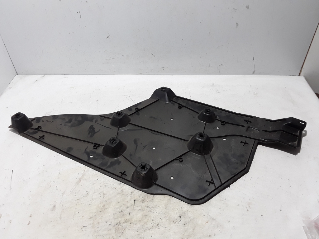 Used RENAULT Kangoo Bottom protection 748420423R