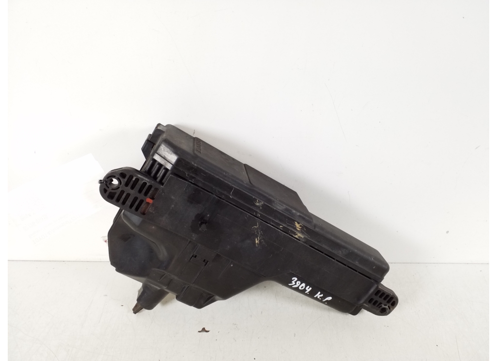 Used TOYOTA Avensis Fuse blocks 82720-05010
